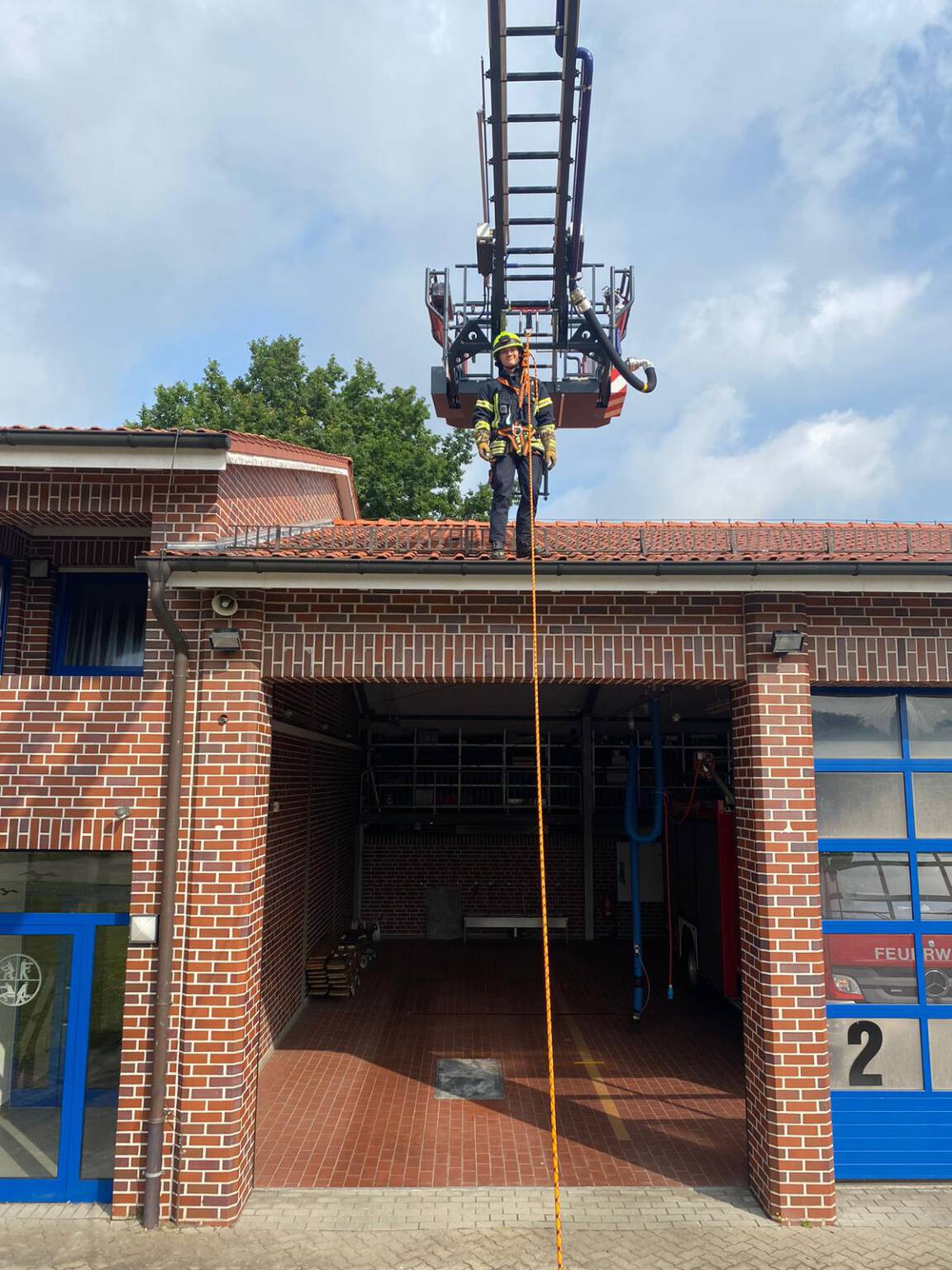 AbStuSi Basic – #WIR LEBEN AUSBILDUNG | Technische-Hilfeleistung ...